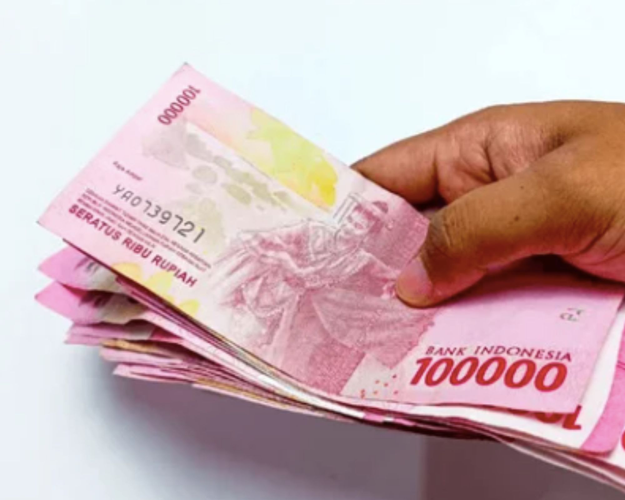 Batas Maksimal Penukaran Uang Baru di Luar Bank Resmi dan Hal-hal yang ...